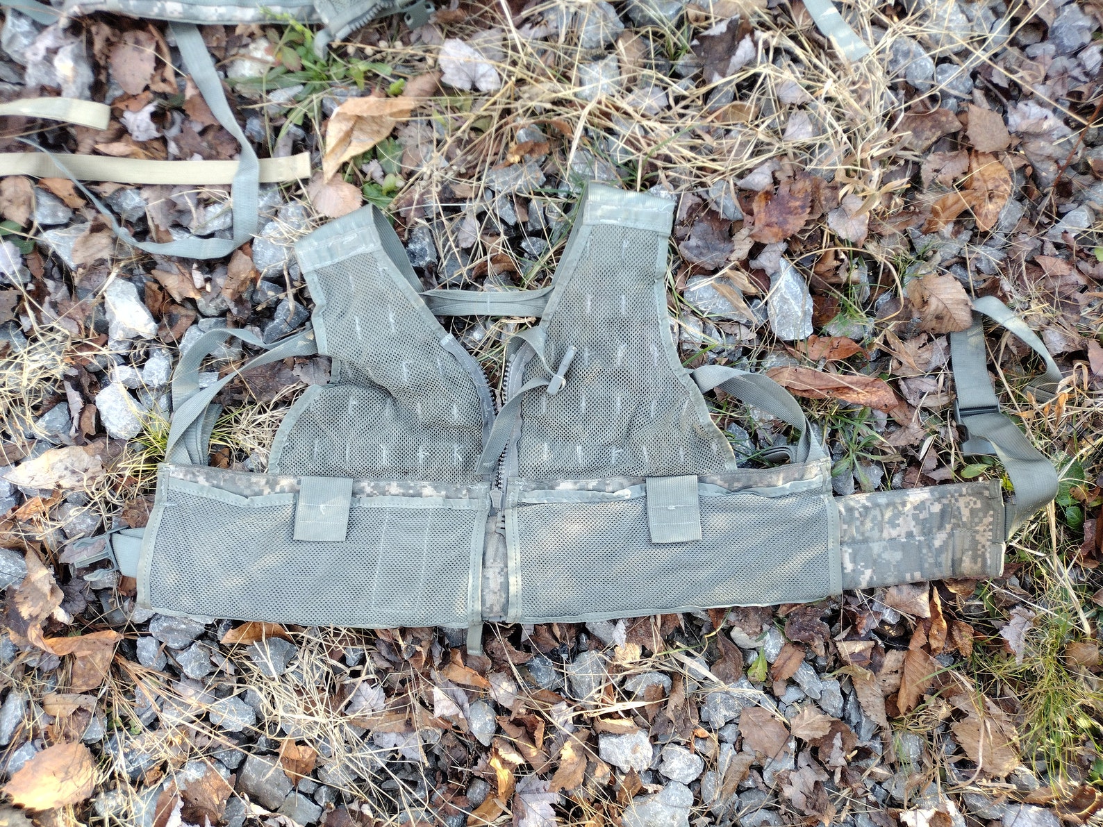 US Army Issued Flc Vest Load Bearing Equipment Vests FREE SHIPPING ...