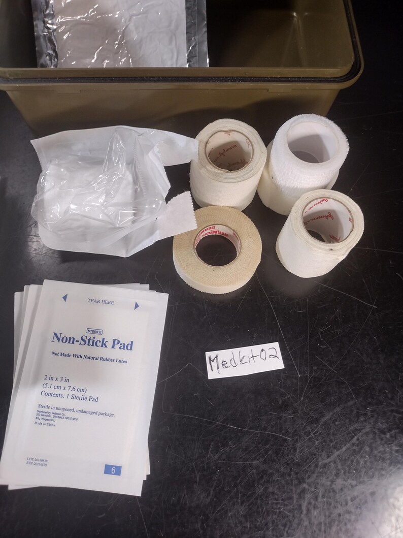 US Army General Purpose First Aid Kit With Contents! | FREE US Shipping ...