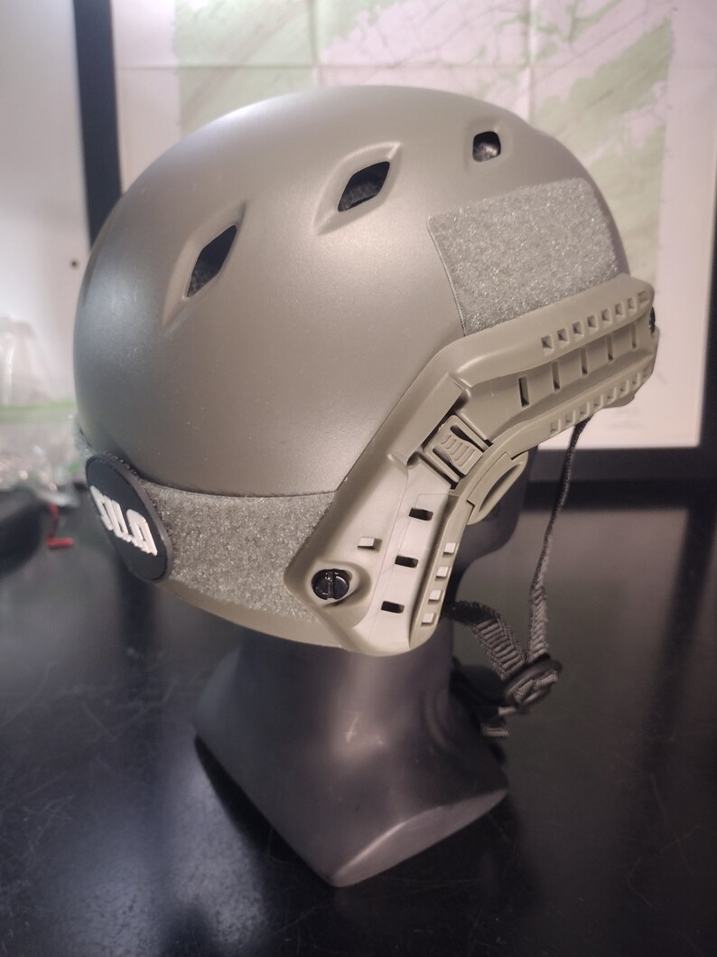 Airsoft Tactical Bump Helmet With Rails & NVG Mount size: Sm/med With ...