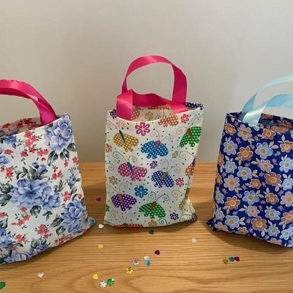 Fabric Gift Bags - 60+ Gift Ideas for 2025