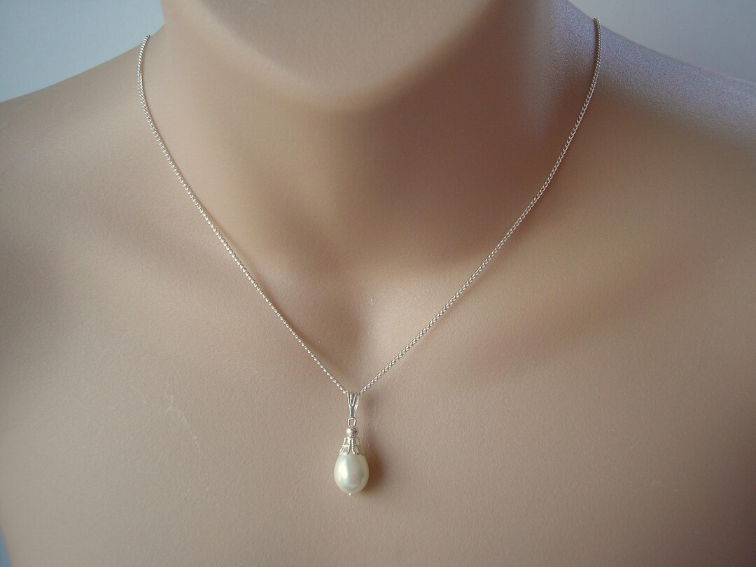 Vintage Style Teardrop Pearl Necklace, Quality Pear Shaped Pearl Drop ...