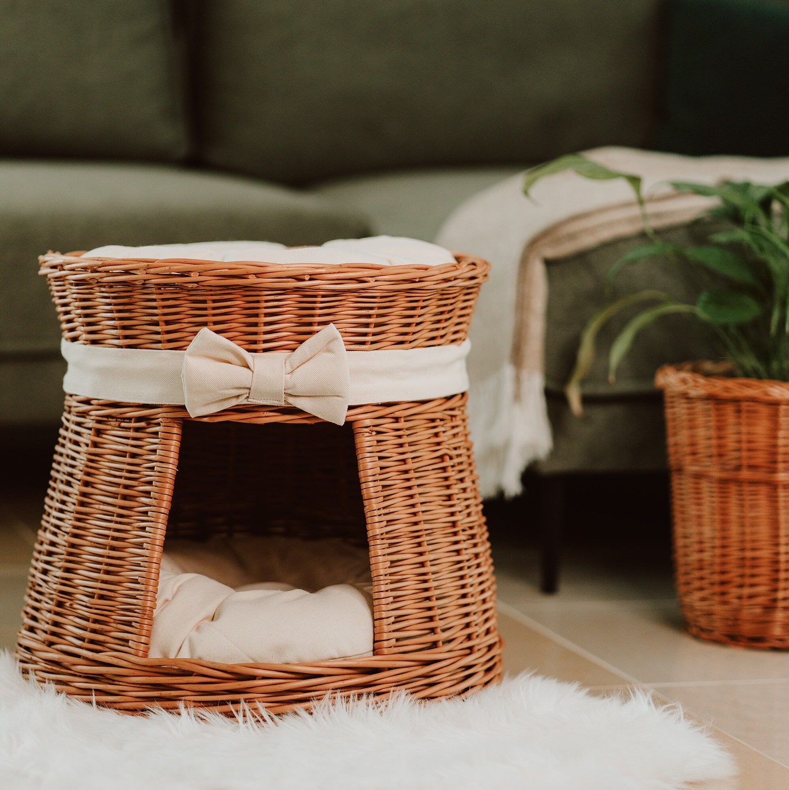 Natural Round Wicker Cat House and Small Dog House, Eco Pet House ...