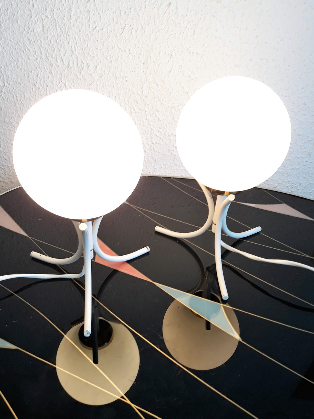 60s Vintage Pair of Tripod Table Lamps and Bedside Lamps Set: 2 Pieces ...