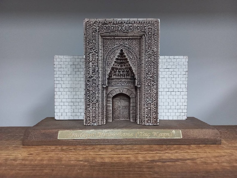 The Crown Gate Replica of the Historical Seljuk Hospital; "bimarhane ...