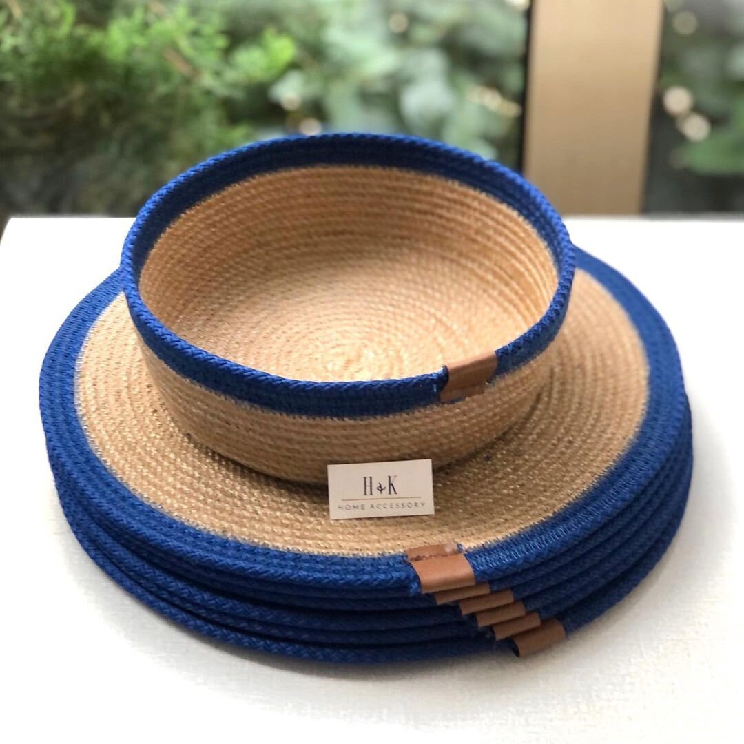Handwoven Round Placemats and Bread Basket Set Natural Wicker Placemat ...