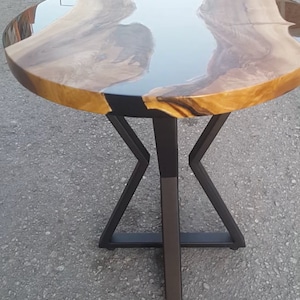 Made to Order Custom Walnut Wood Epoxy Resin Round Table, Handmade ...
