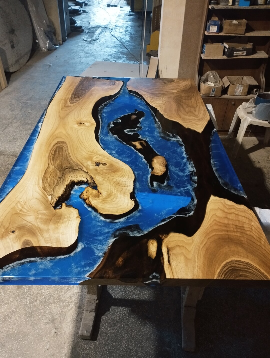 Custom Epoxy Resin Handmade Table, Solid Walnut Wood Dining Table ...