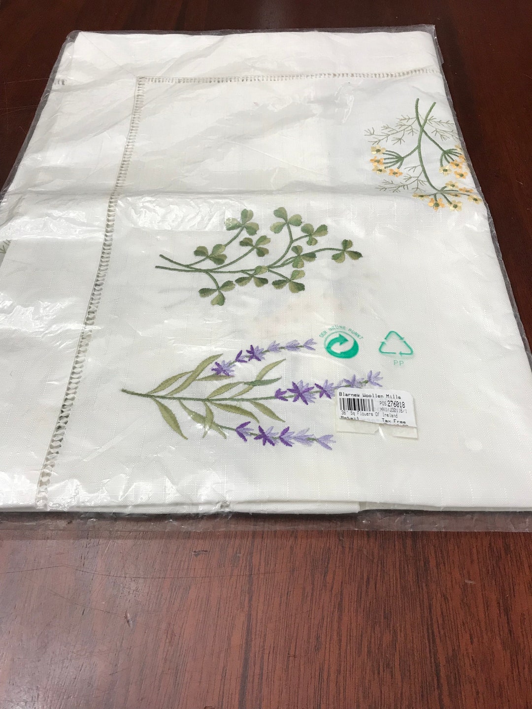 New in Package Irish Linen Tablecloth W/ Embroidered Flowers of Ireland ...