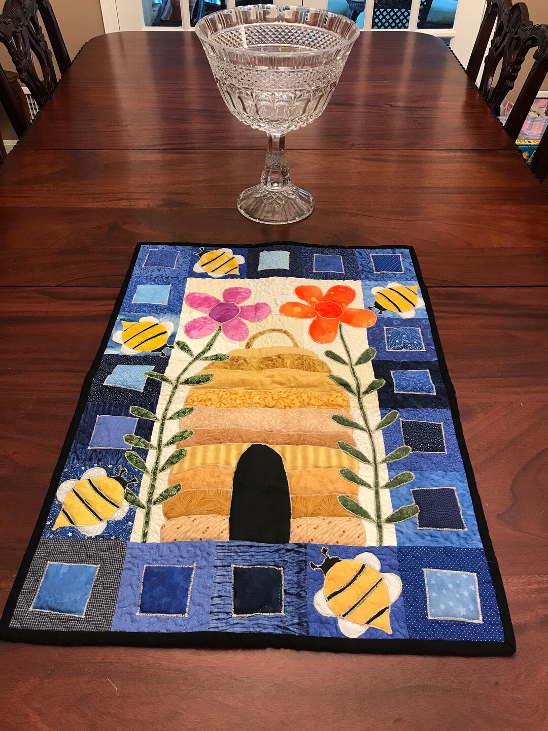 Honey Bee Table/wall Linen Hand and Machine Stitched - Etsy