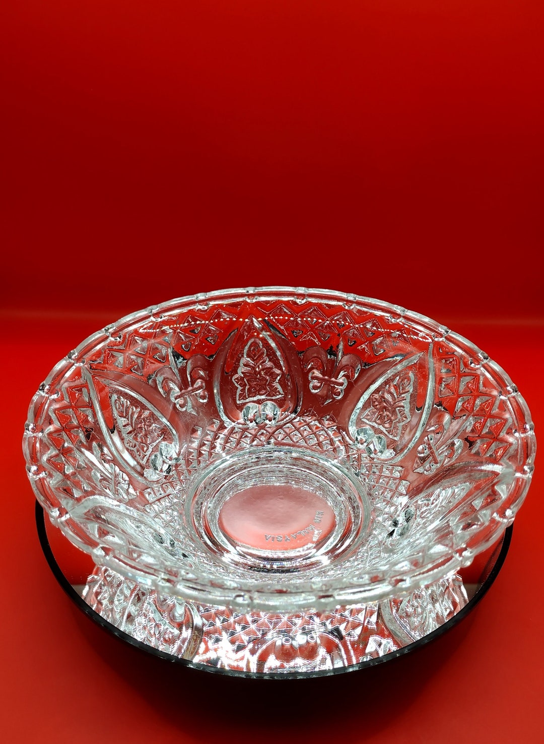 Vintage KIG Malaysian Candy or Nut Bowl. Clear Pressed Glass With a ...
