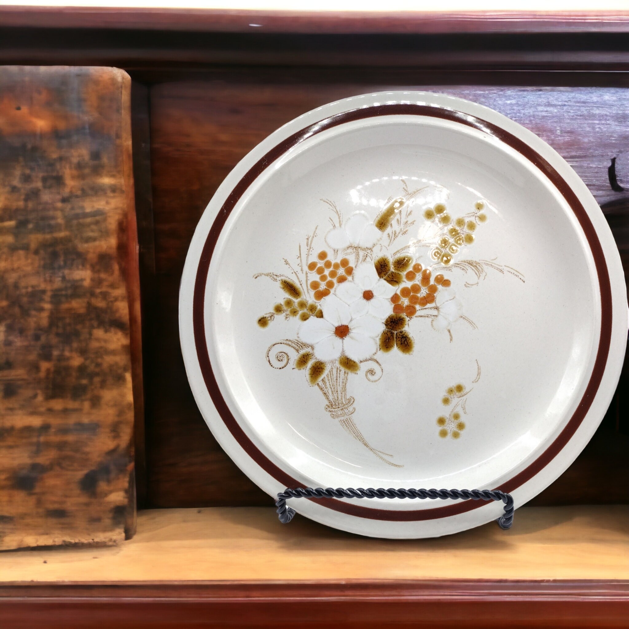 Four Season Vintage Stoneware Retro Plate Floral Stoneware - Etsy