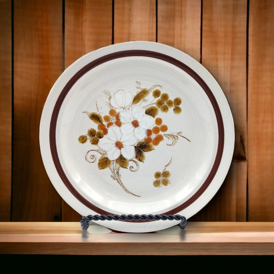 Four Season Vintage Stoneware Retro Plate Floral Stoneware Bread and ...