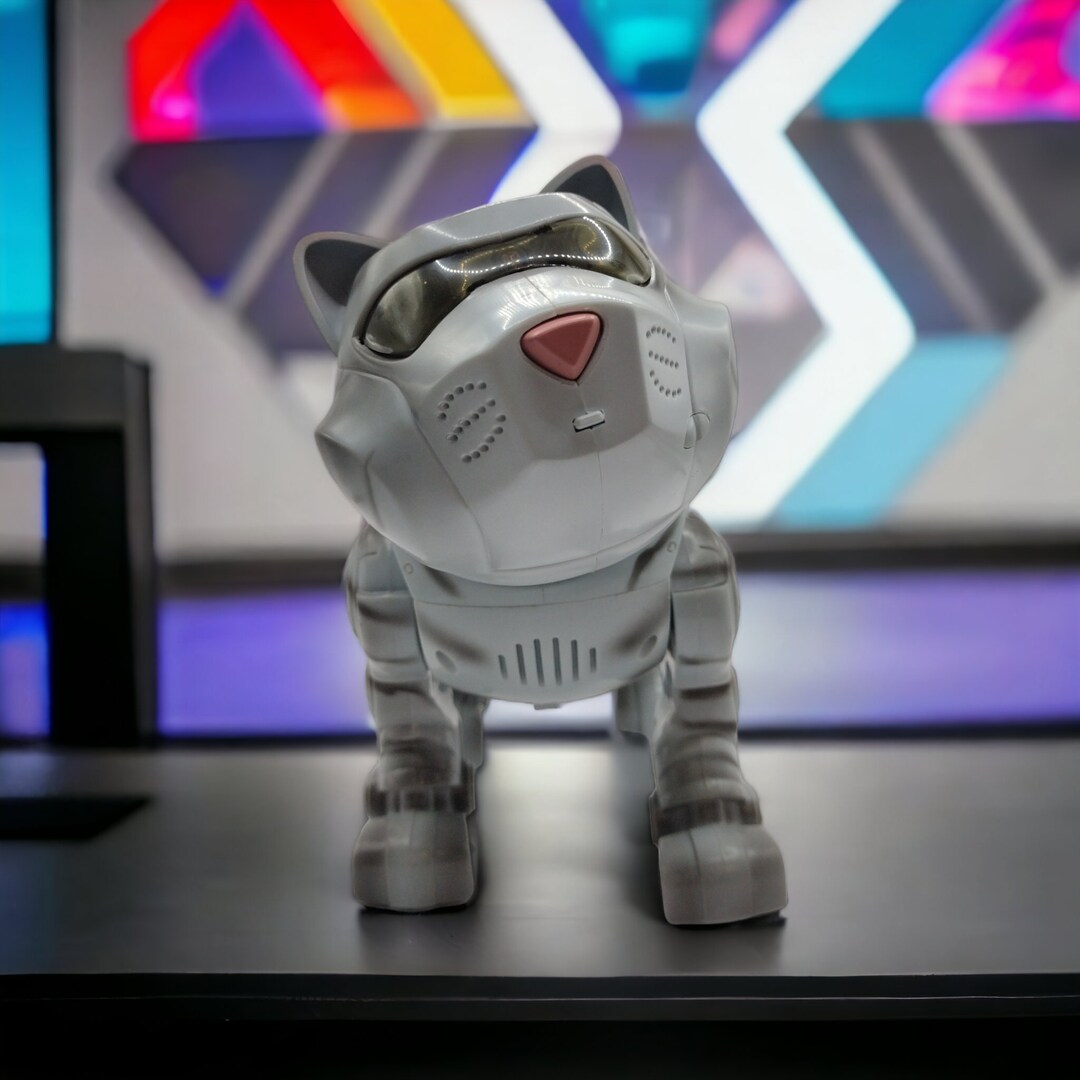 Robotic Cat. Vintage Kitty the Tekno Kitten. Distributed by Avon ...