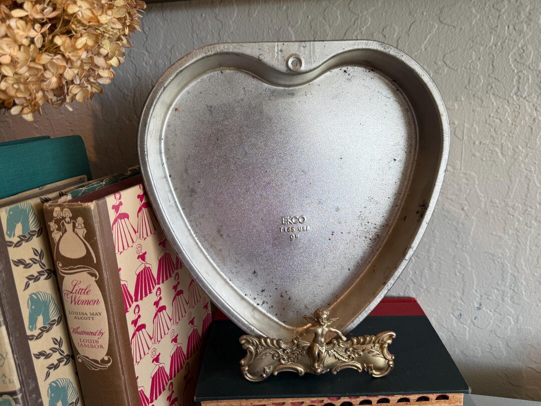 Vintage Ecko Metal Heart Shaped Cake Pan - Set of 2 - Etsy