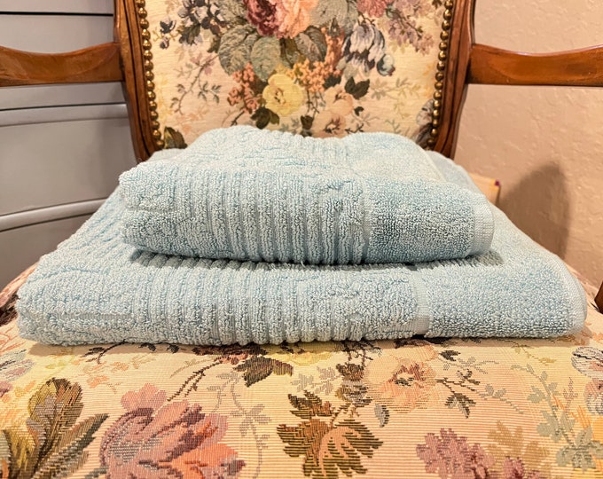 Vintage Set Turquoise Solid Blue Fieldcrest Towels - Bath and Hand ...