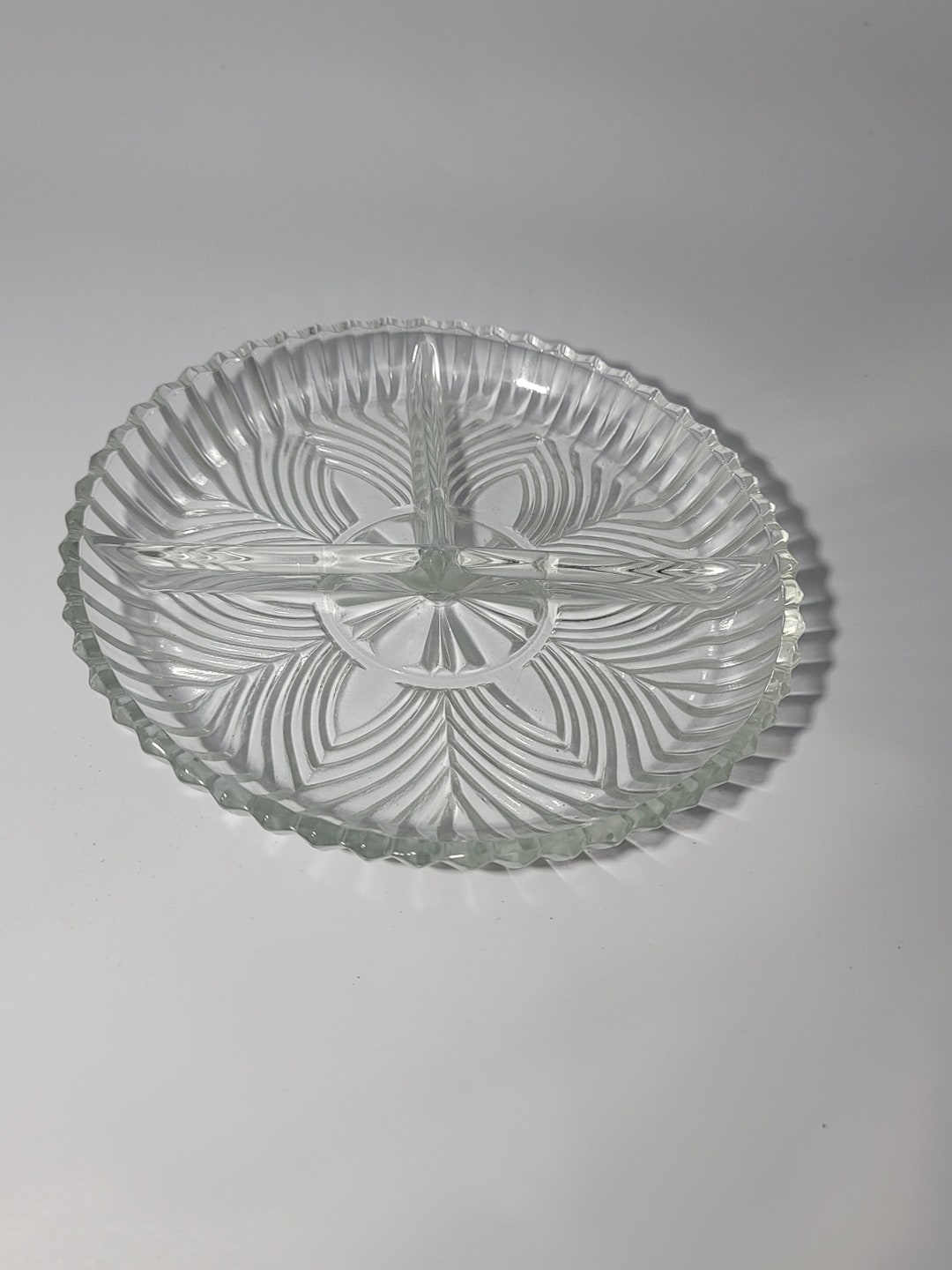Vintage Round Clear Glass Sawtooth Edge 3 Section Divided Condiment ...