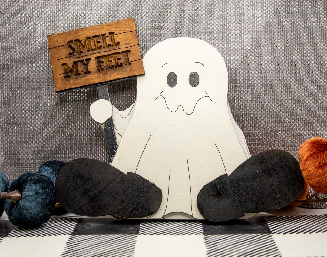 Trick or Treat Smell My Feet Cute Ghost Decor, Spooky Season Fall Table ...