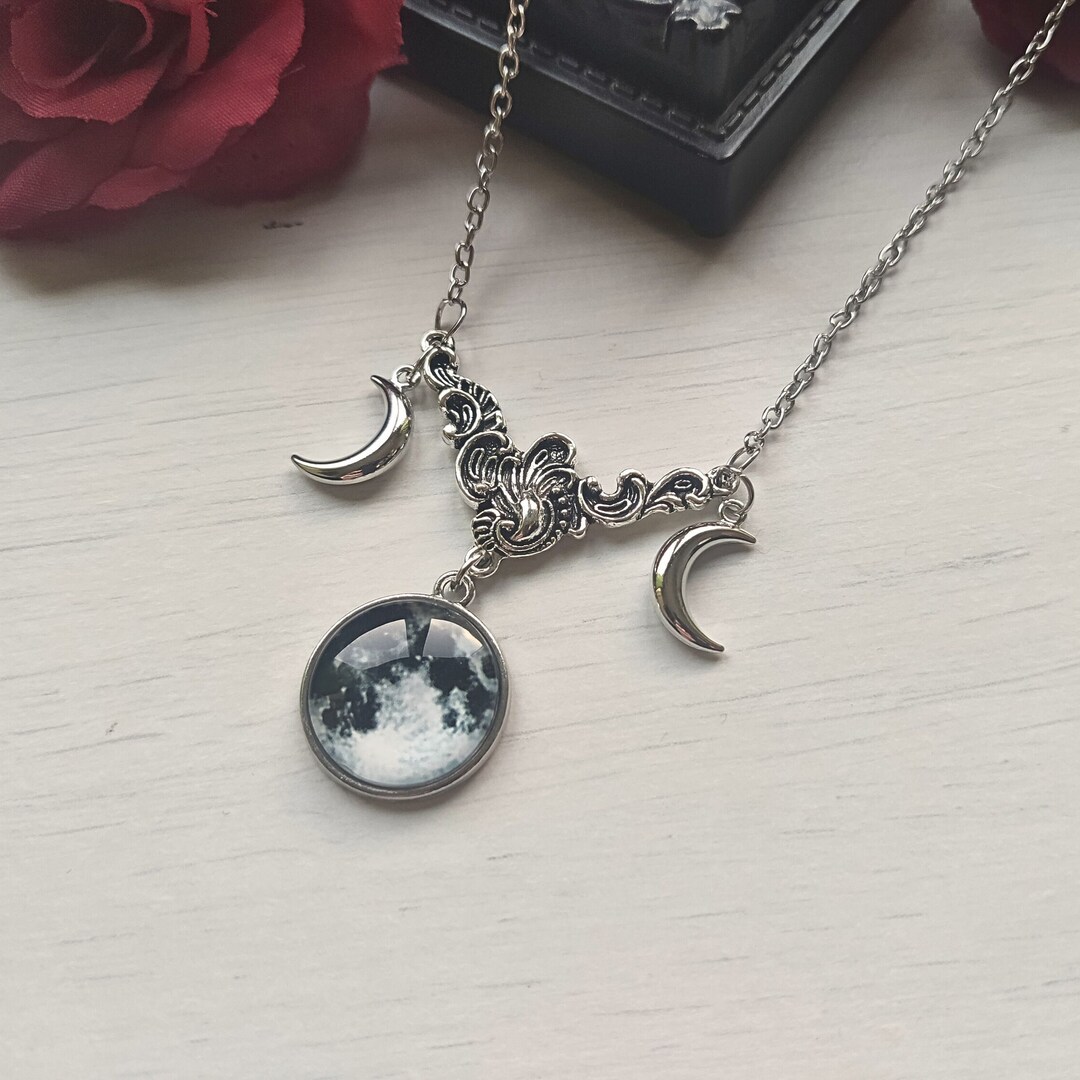 Gothic Moon Necklace With Detailed Ornament and 2 Crescent Moons ...