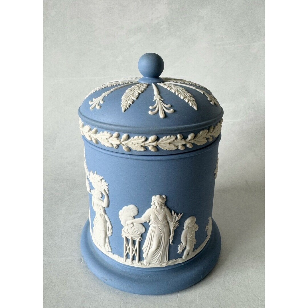 Vtg WEDGWOOD England JASPERWARE Blue and White Greek Design Lidded ...
