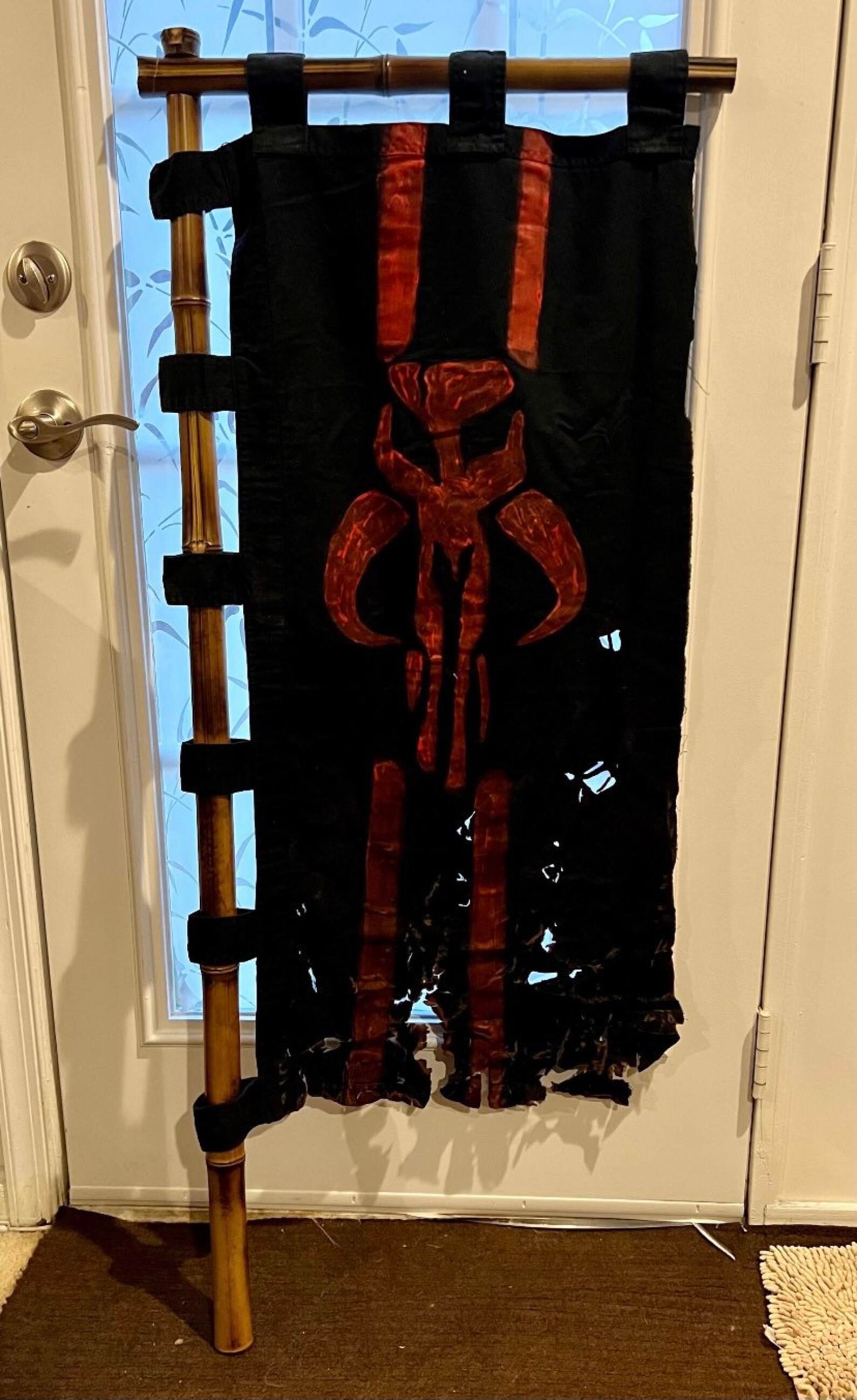 Mandalorian Mythosaur Banner - Etsy
