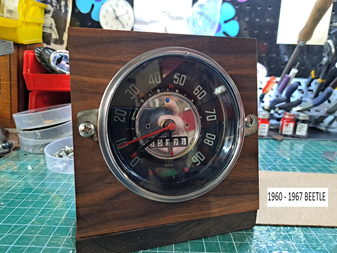 AUTHENTIC PART V-W Volks Speedometer Custom Made Desk Clock Gift for ...