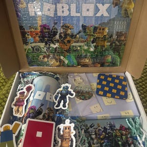 Blox Game Gift Box | Gamer Present for Kids Teens Adults | Birthday ...