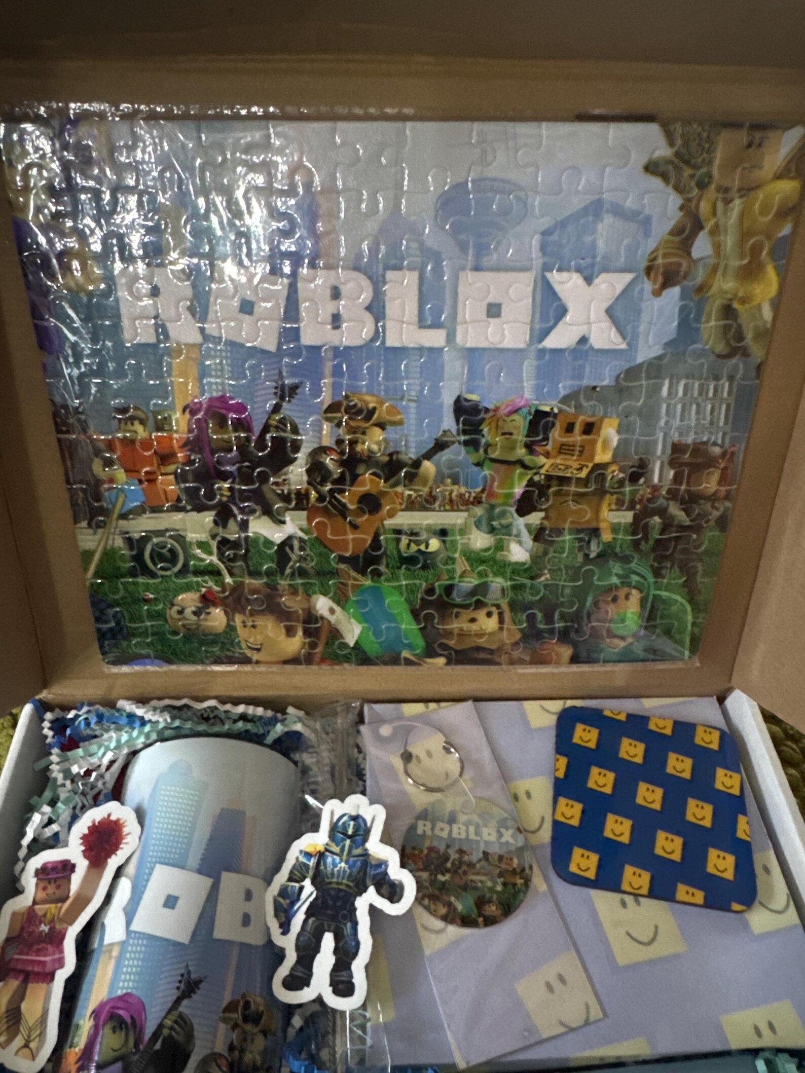 Roblox Gift Box | Gamer Present for Kids Teens Adults | Birthday ...