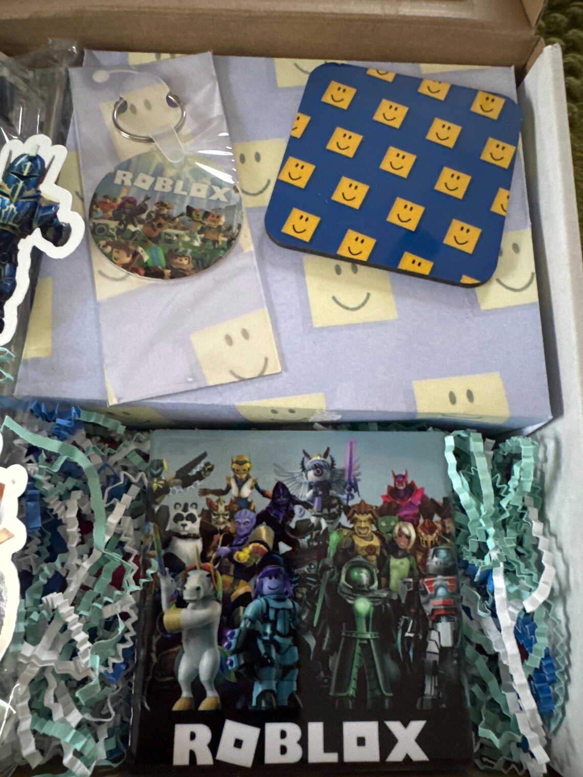 Roblox Gift Box | Gamer Present for Kids Teens Adults | Birthday ...