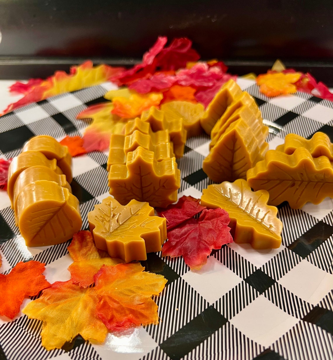 Fall Scented Autumn Leaf Shaped Wax Melts | for Gifting or Home Décor ...