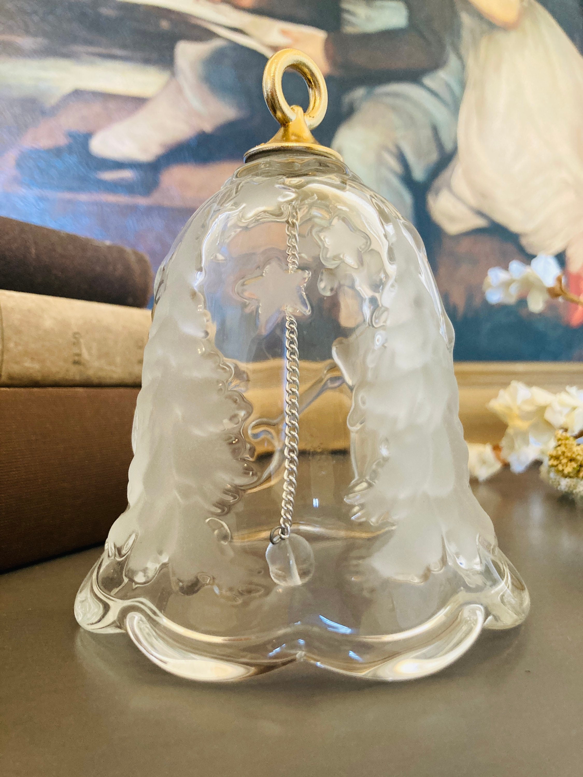 VINTAGE Crystal Clear Bell/ Christmas Crystal Bell/ Embossed Santa Tree ...
