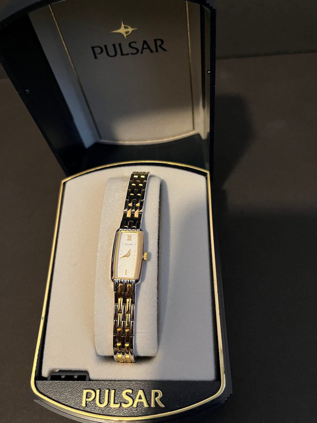 Pulsar Woman's Watch 1970's Dual Color - Etsy