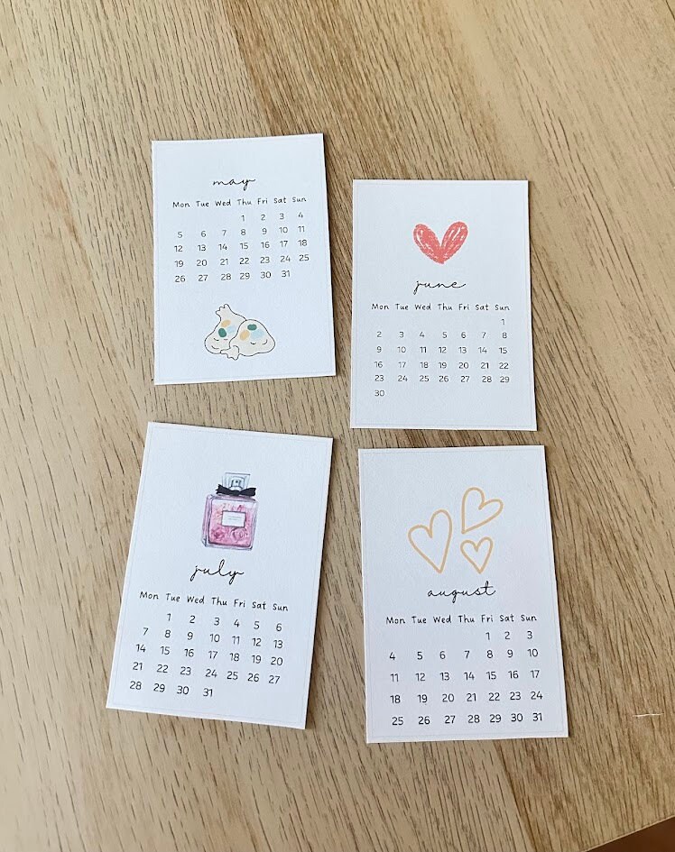 2025 Mini Desk Calendar | 12 Month Seasonal Desk Calendar | Stand ...
