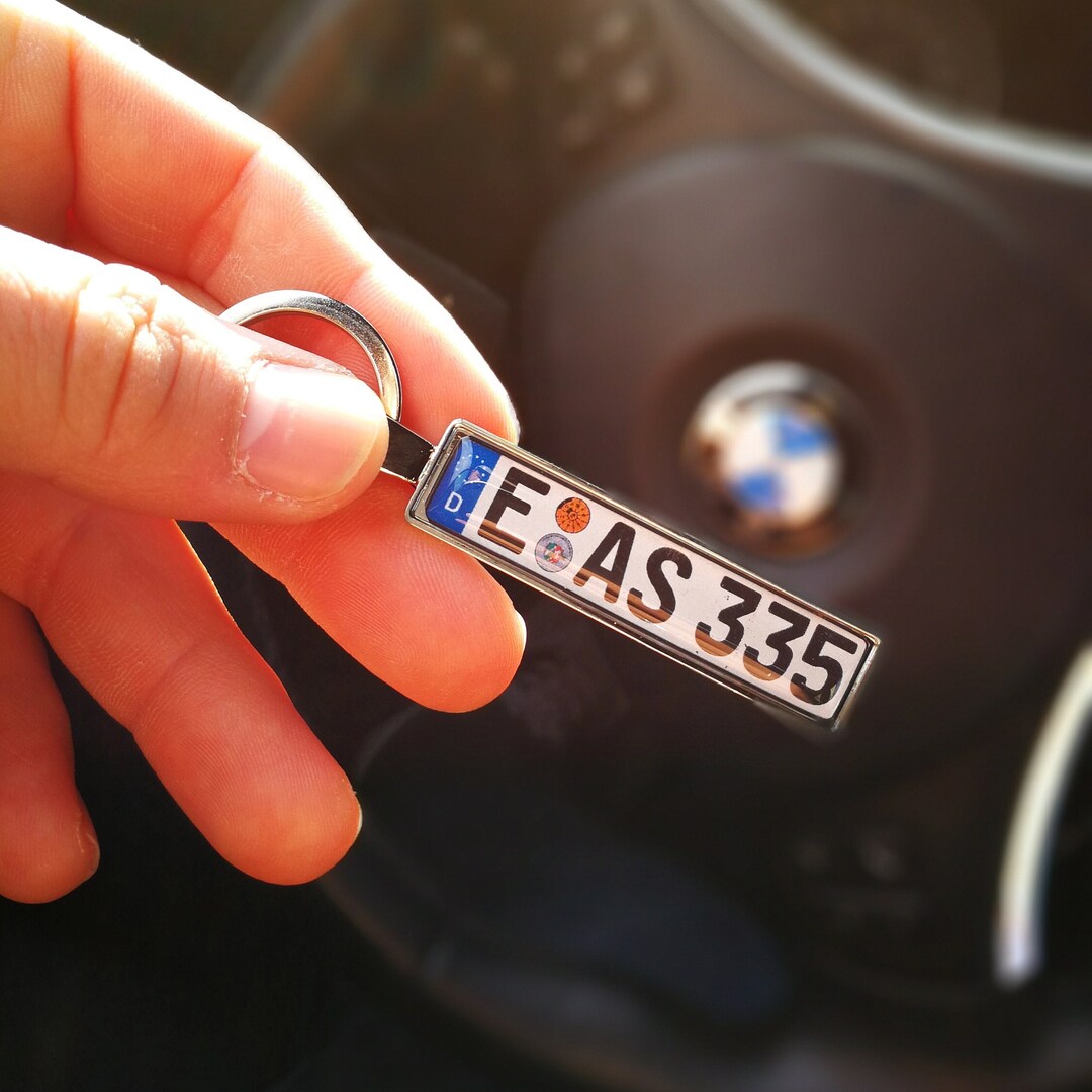 Keychain for Car Mini License Plate Gift Box License Plate Accessories ...