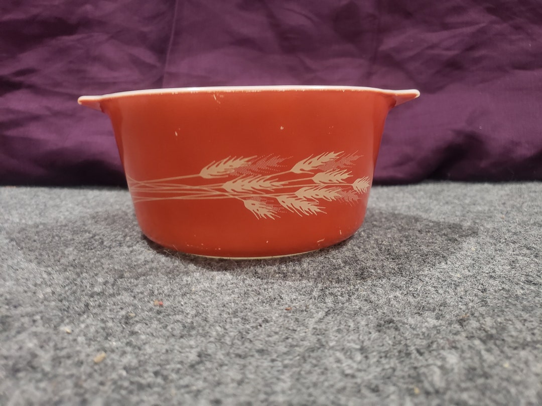 Vintage PYREX 473-B Autumn Harvest Wheat Casserole Dish Resting Bowl - Etsy