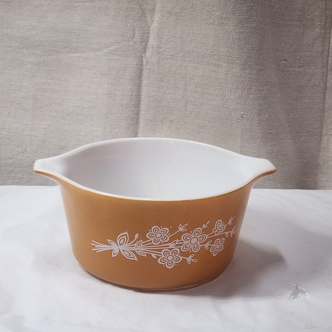 Vintage Pyrex 473-B Casserole Bowl BUTTERFLY GOLD 1 Qt - Etsy