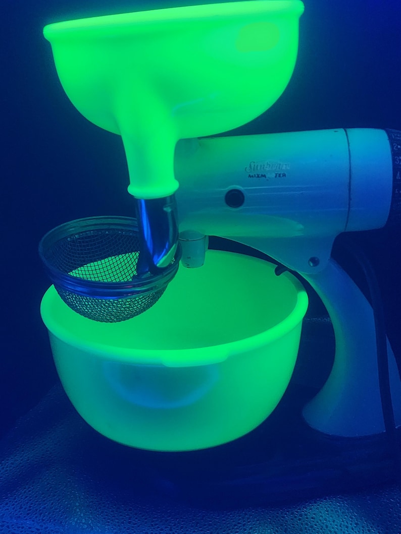 Vintage Uranium SUNBEAM Mixmaster With 2 Jadeite Bowl,juicer Electric ...