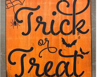 Green Witch Sign Halloween Witch Sign Trick or Treat Sign - Etsy