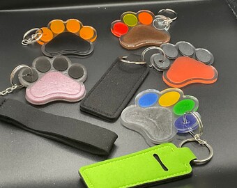 Dog Paw Keychain - Etsy