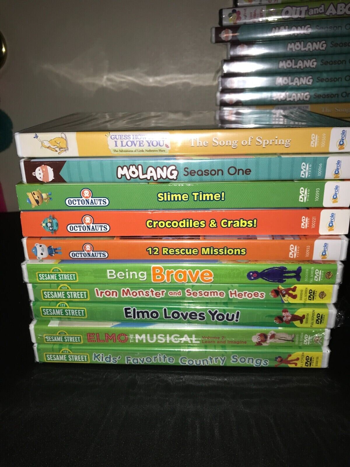 Elmo Dvd Lot 18