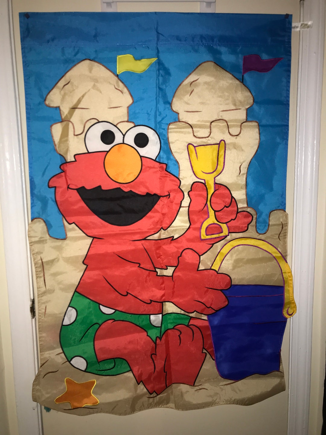 Vintage 1999 28" X 44" Sesame Street "elmo's Sand Fun" Summer Nylon ...