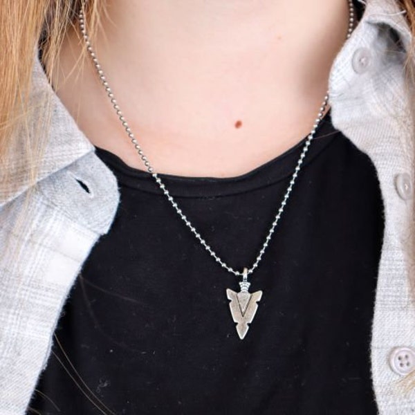 Arrowhead Necklace - Etsy Canada