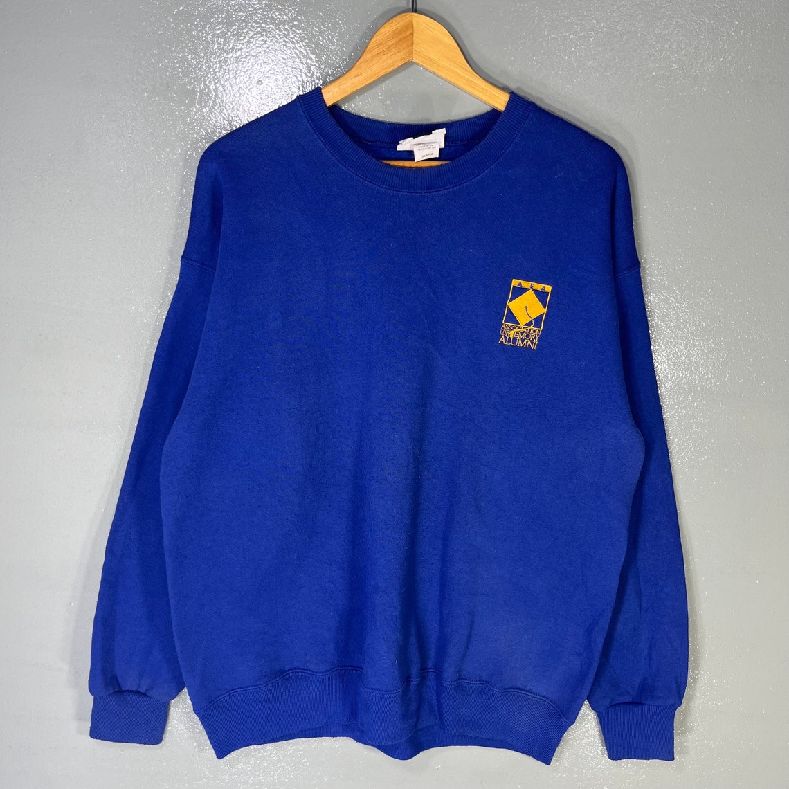 Vintage 90s Lee Tag Association Ceremony Alumni Small Logo Embroidered ...