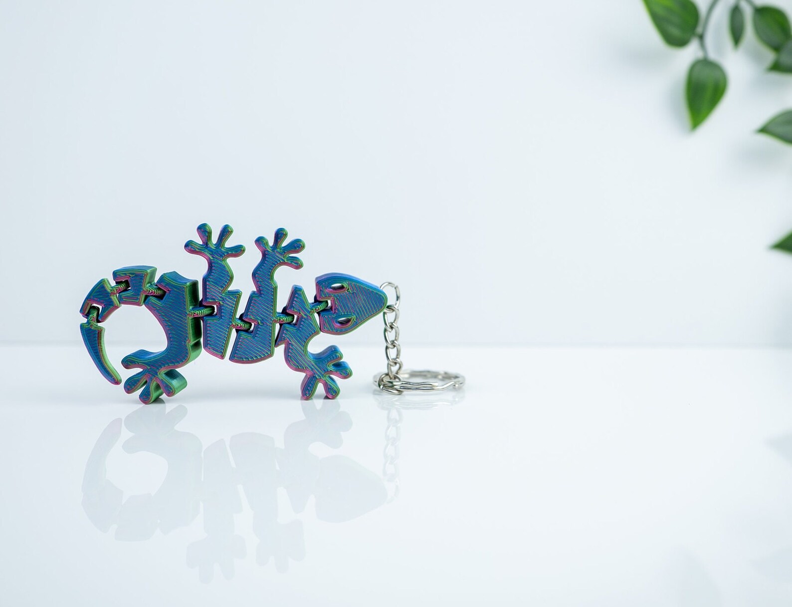 Flexi Gecko Keyring / Keychain 3D Printed Fidget Lizard Tiktok - Etsy