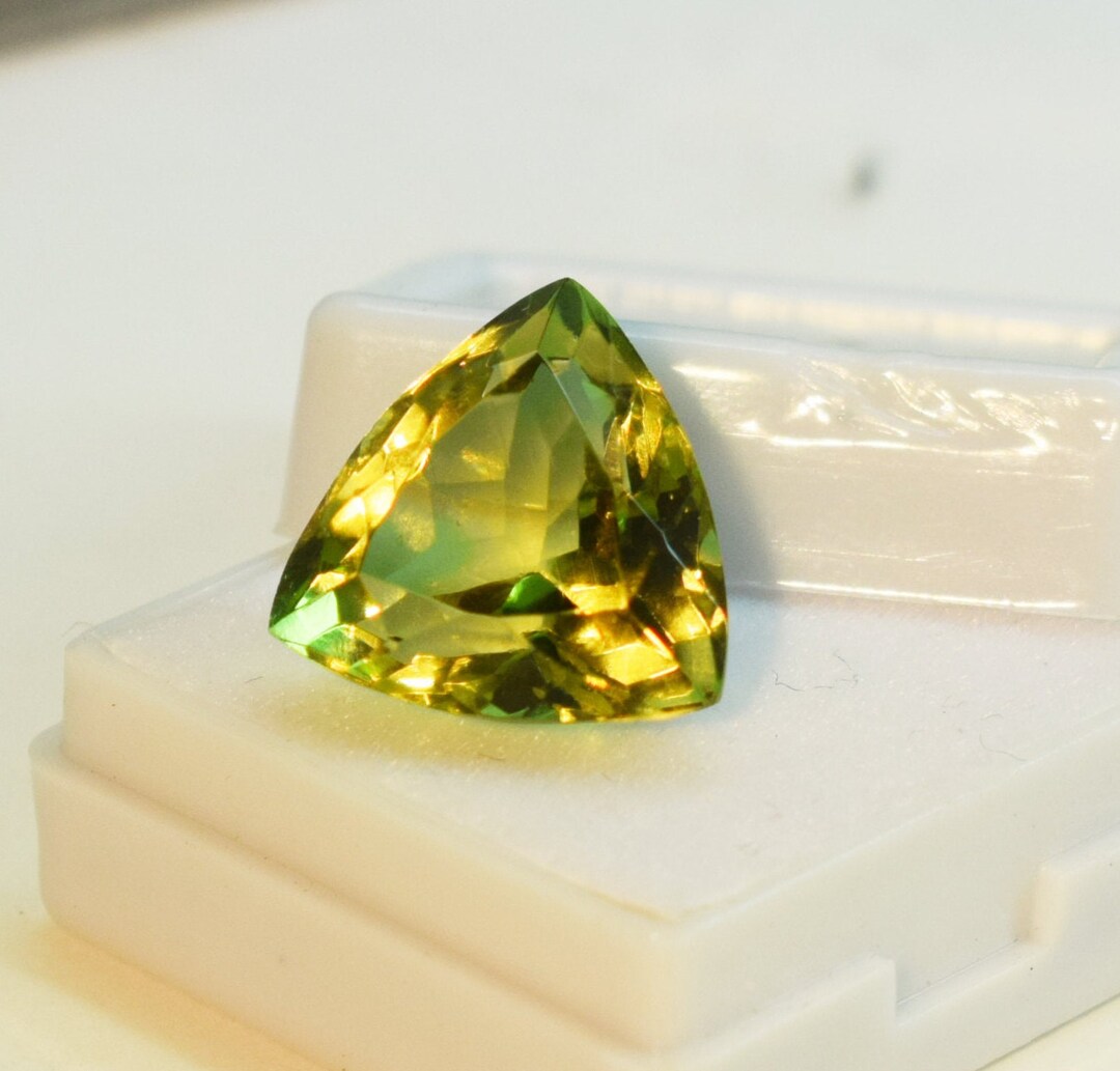 Natural Alexandrite Gemstone: 9.55CT Trillion Cut Loose Stone - Etsy