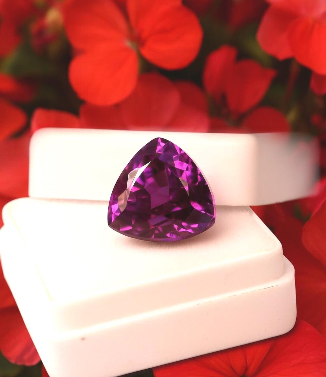 10ct Trillion Cut Alexandrite Loose Stone: Natural AAA Gemstone - Etsy