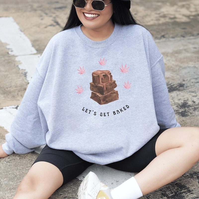 Stoner Gifts for Her - 60+ Gift Ideas for 2025