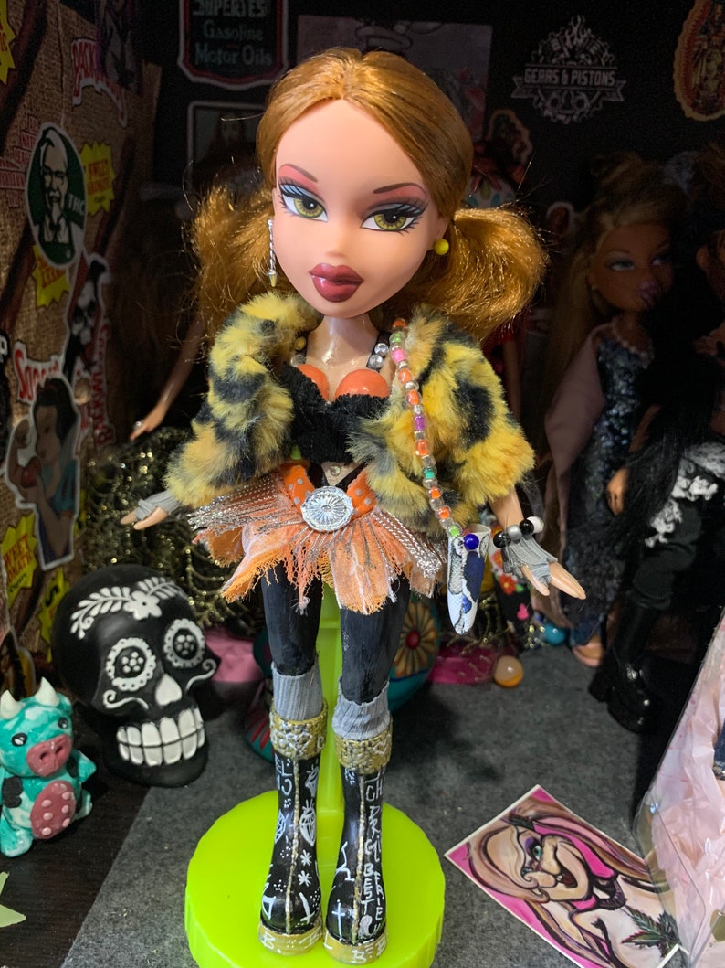 Megan the Royal Fox - Etsy