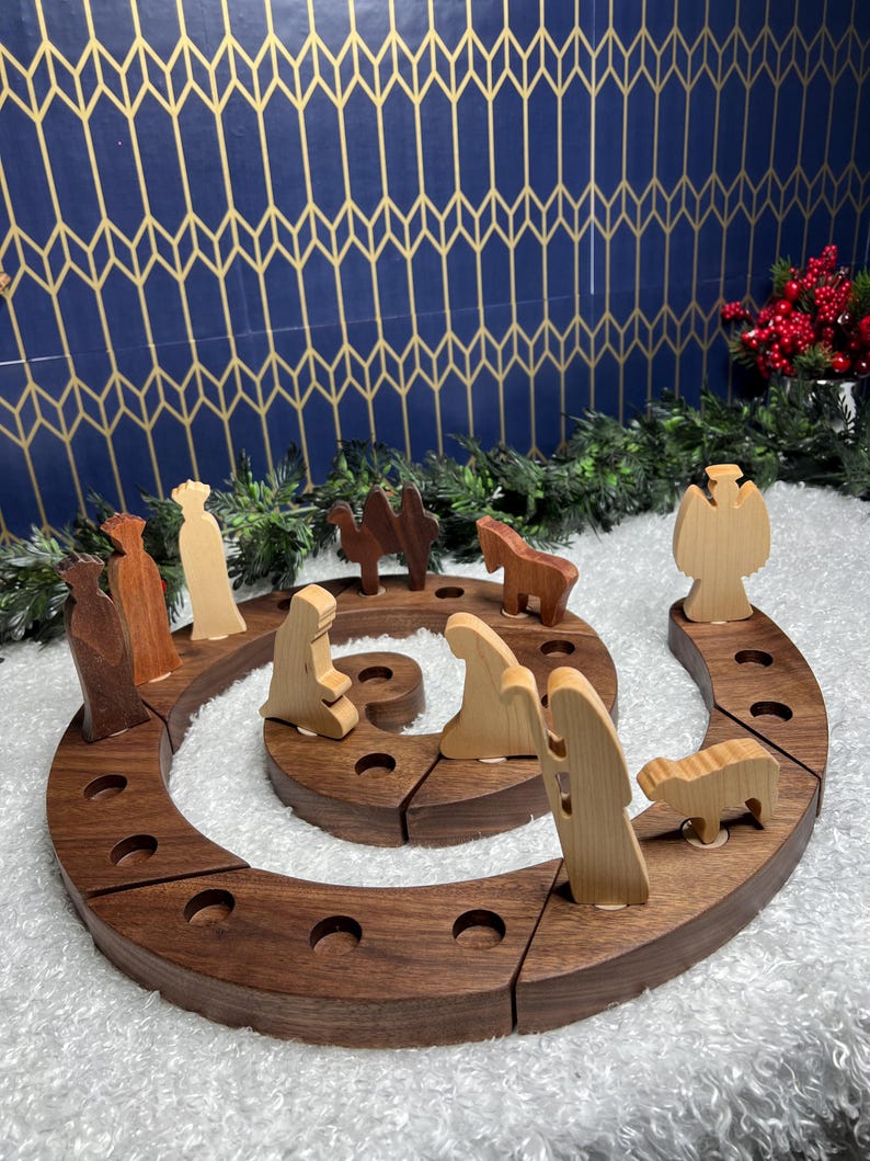 Waldorf Advent Spiral With Full Nativity Set Ornaments, Journey to ...