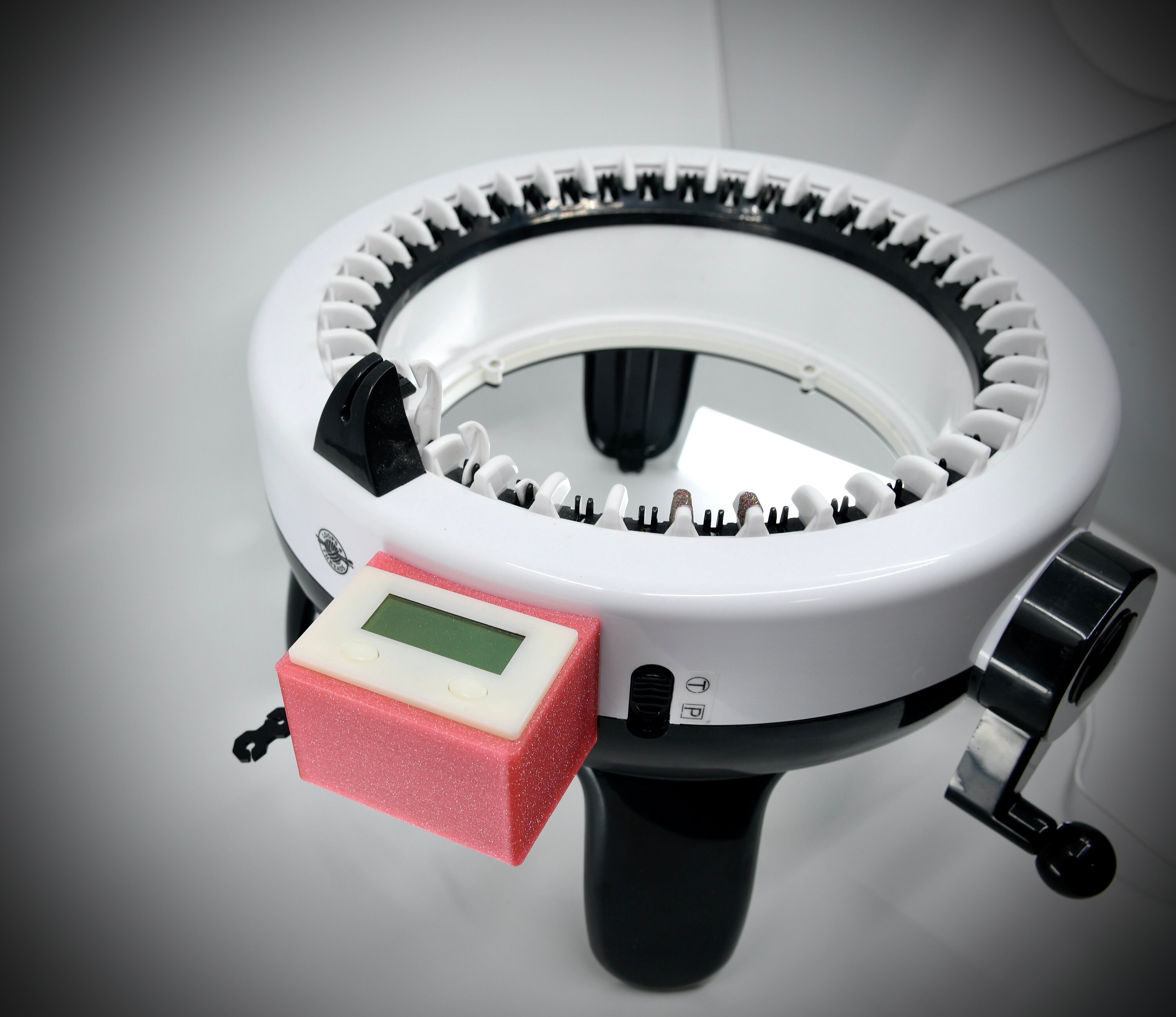 Knitting Sewing & Fiber Quick knit L&T digital counter housing etna.com.pe