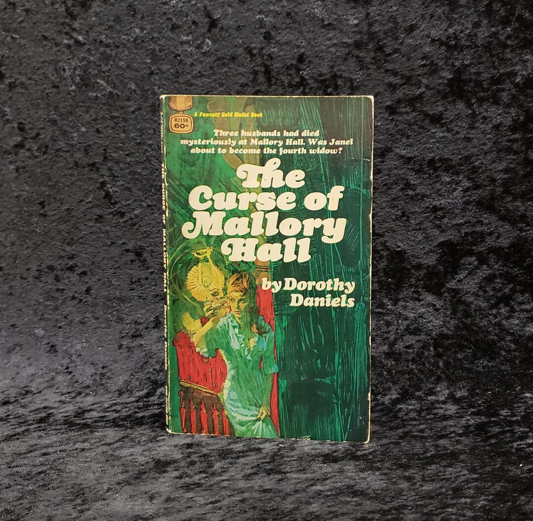 The Curse of Mallory Hall by Dorothy Daniels - 1970 Vintage Gothic ...